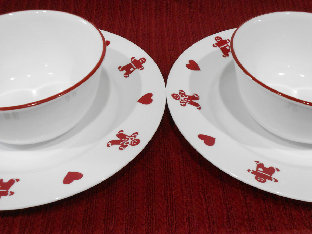 4-pc Corelle GINGERBREAD MEN & HEARTS Dinnerware Set DINNER PLATES Red ...