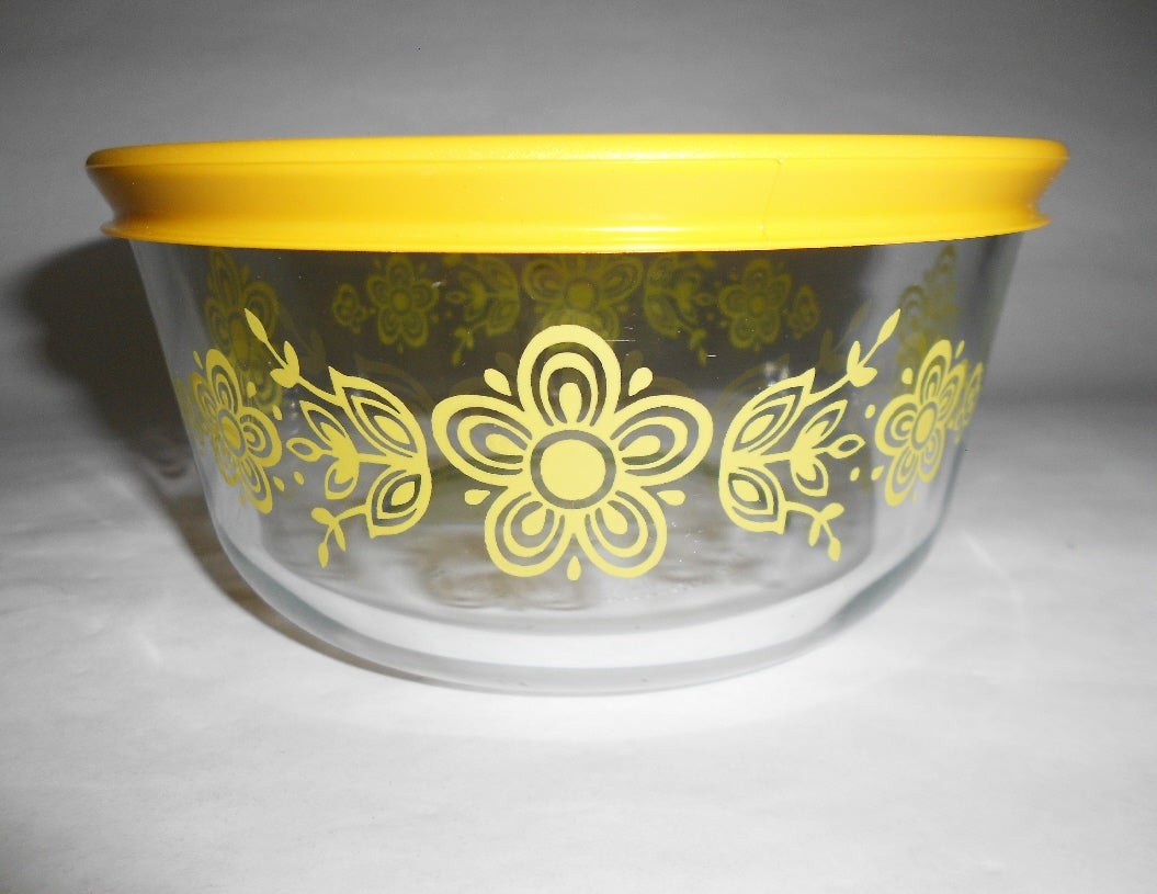 ️ HTF Vtg. Pyrex BUTTERFLY YELLOW Gold 4-Cup Glass Storage Bowl & Cov ...