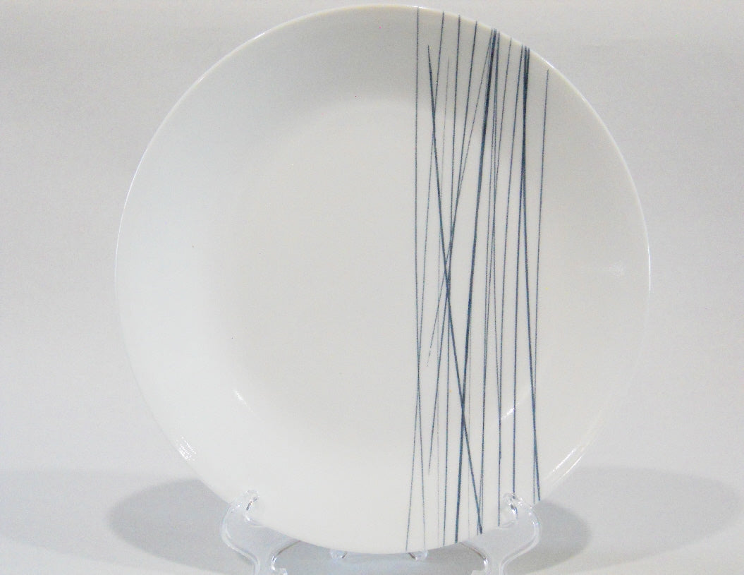 ️ 1 Corelle Signature SILVER STRANDS 8.5" LUNCH PLATE *Crisscross Blu ...